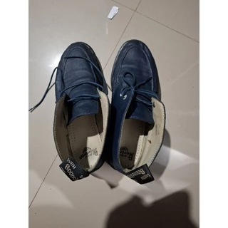 Jual dr martin Harga Terbaik & Termurah Agustus 2024 | Shopee Indonesia