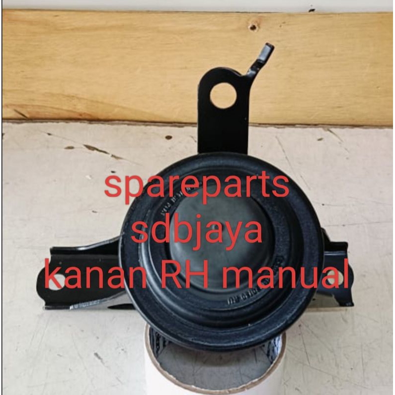 Jual karet dudukan mesin / engine monting mounting kanan RH manual MT ...