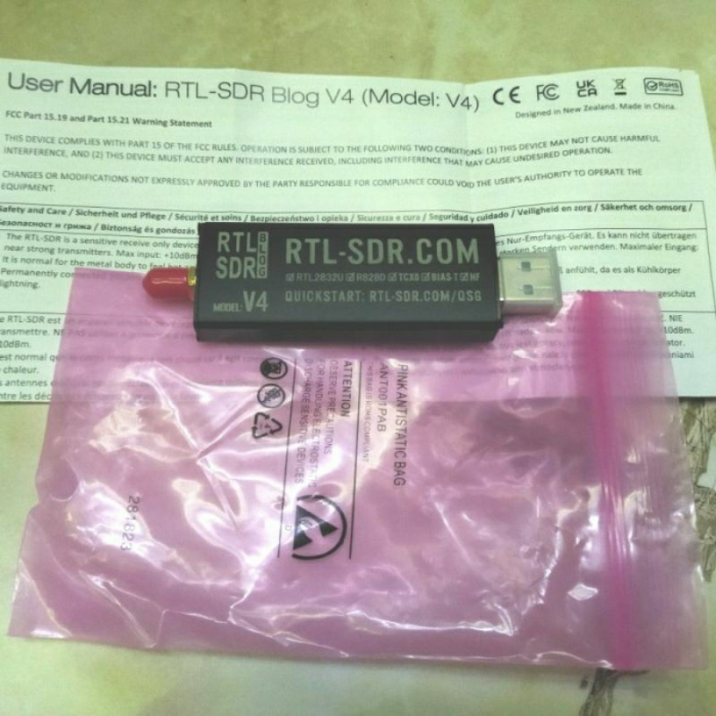 Jual RTL-SDR Blog V4 R828D RTL2832U 1PPM TCXO SMA Software Defined ...