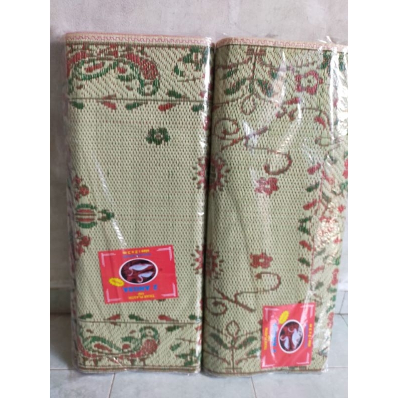 Jual TIKAR PIKNIK/HAJATAN PREMIUM TEBAL uk 2mx3m/ 2 ANGSA | Shopee ...