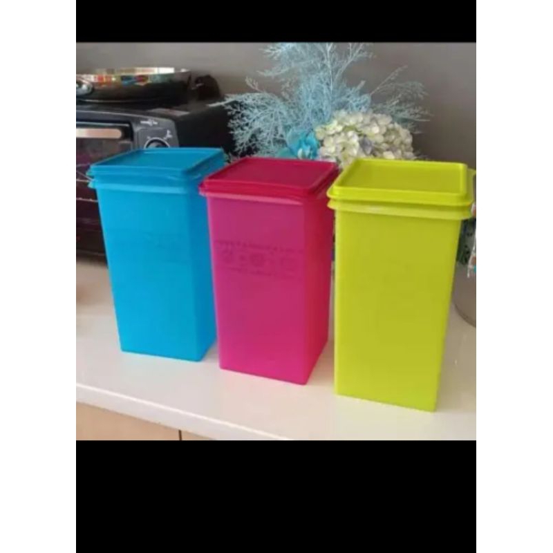 Jual Family snacking mosaik sweet saver Toples Tupperware | Shopee ...