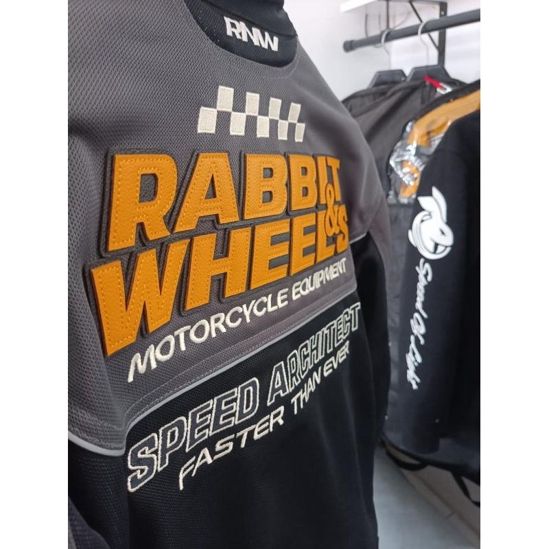 Jual RABBIT AND WHEELS JACKET CARBON 2024 LIMITED EDITION SIZE L LIKE ...