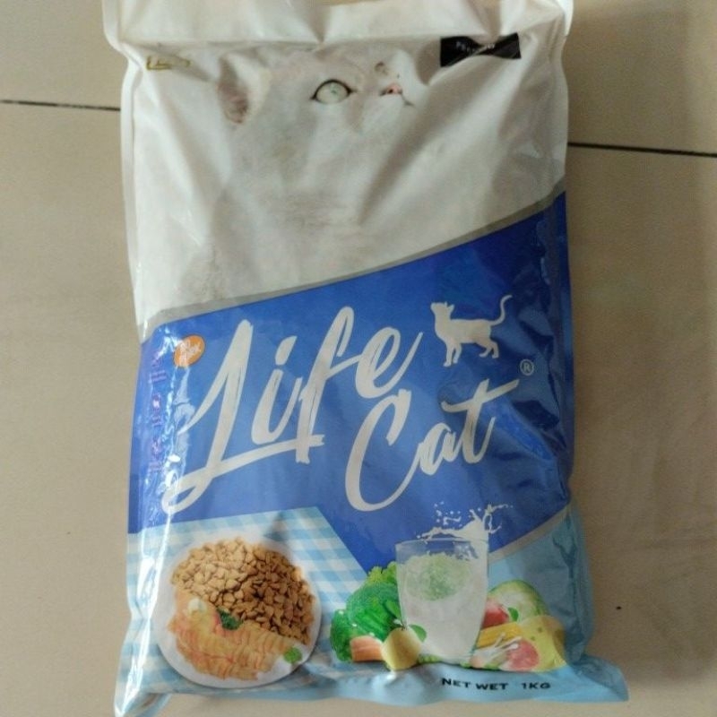 Jual Life cat pakan kucing 1kg | Shopee Indonesia