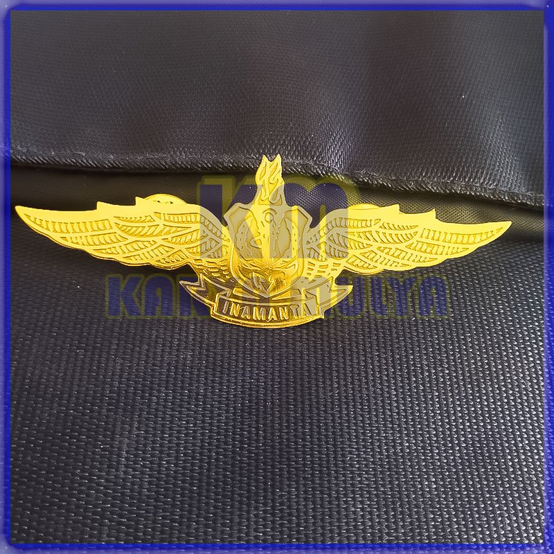 Jual Pin Inisiasi Akademi Maritim Nusantara Wing Inamanta Lencana Pin ...