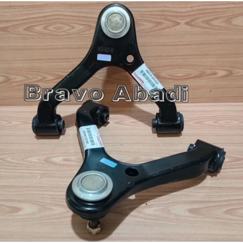 Jual Upper Arm Depan Innova 2004 2005 2006 2007 2008 2009 2010 2011 ...
