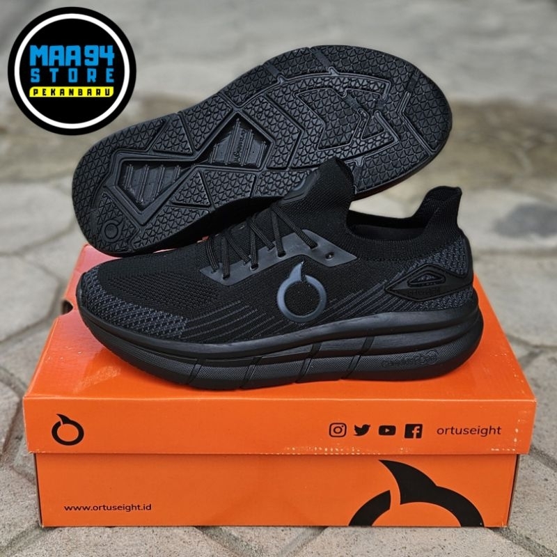 Jual SEPATU RUNNING ORTUSEIGHT BRISTOL | Shopee Indonesia
