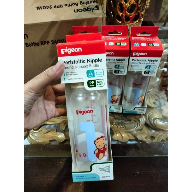 Jual botol susu pigeon peristaltic nipple 240ml ukuran M/dot pigeon ...