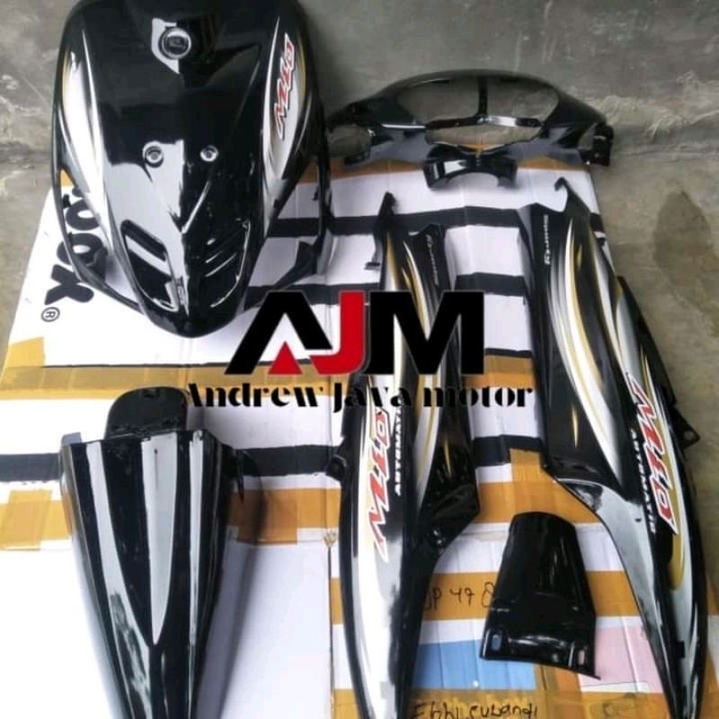 Jual cover fullset body halus Yamaha Mio sporty hitam plus striping ...