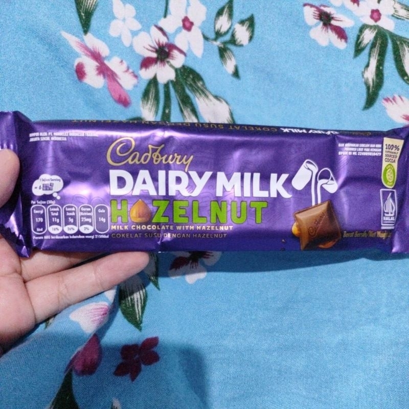 Jual Cadbury dairy milk hazelnut 62gr cokelat hazelnut | Shopee Indonesia