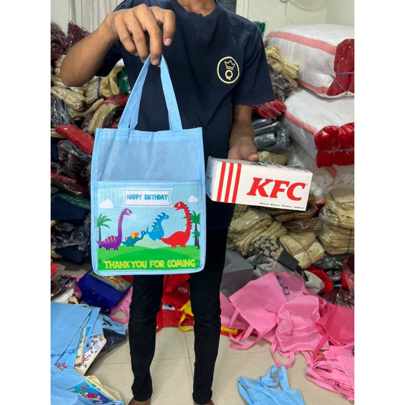 Jual TAS ULTAH KFC/MCD/SNACK 20x14x26-+ | Shopee Indonesia