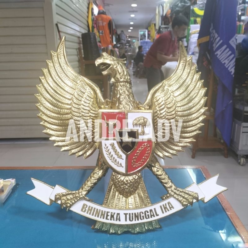 Jual patung garuda ukuran 40cm bahan kuningan berkualitas | Shopee ...