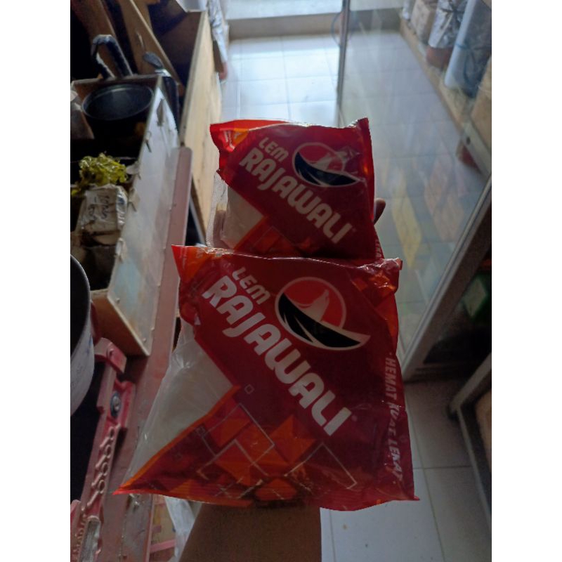Jual lem kayu/lem rajawali kemasan 1kg dan 1/2kg | Shopee Indonesia