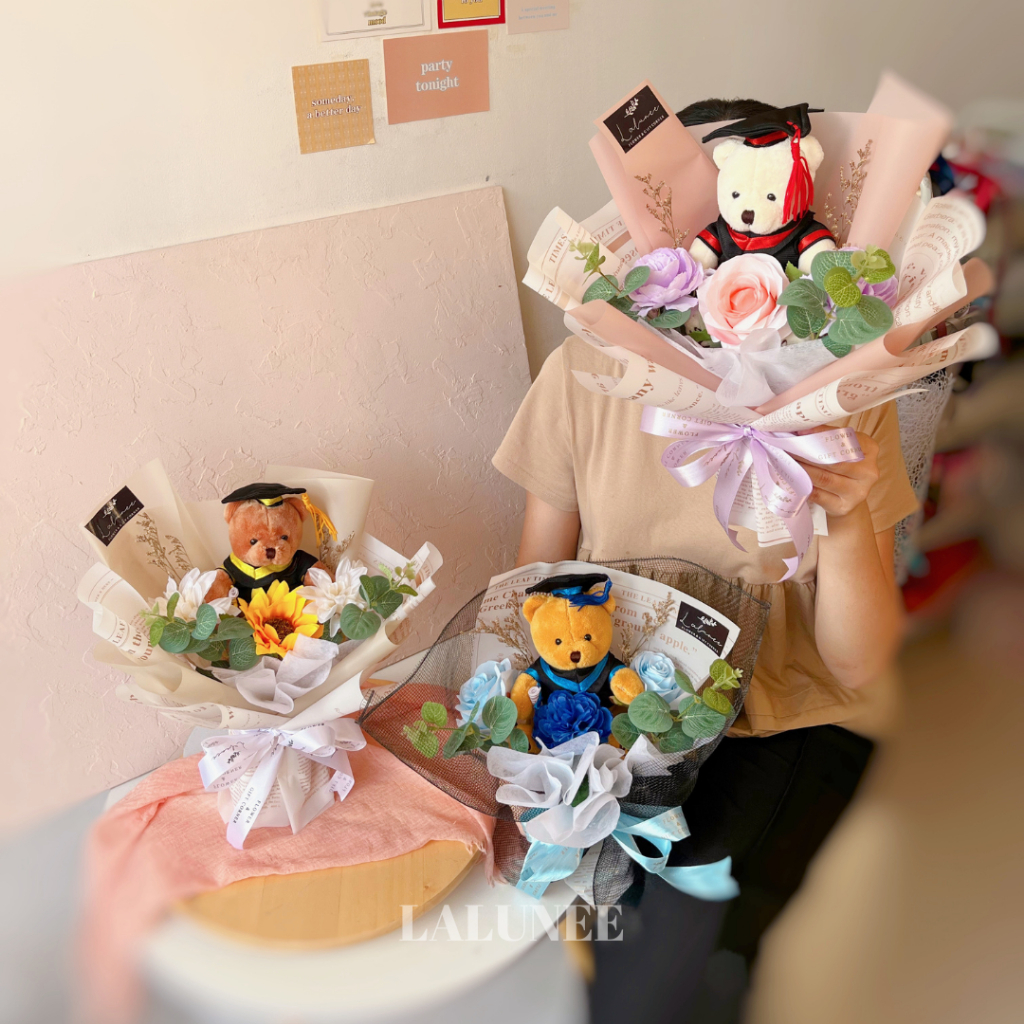 Jual rtificial Flower Graduation Bouquet - Buket Bunga Wisuda - Buket ...