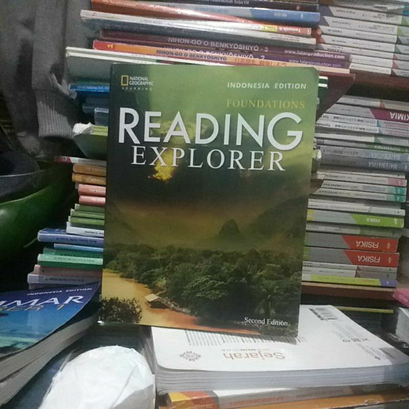 Jual buku reading Explorer foundation Indonesia edition national geographic | Shopee Indonesia