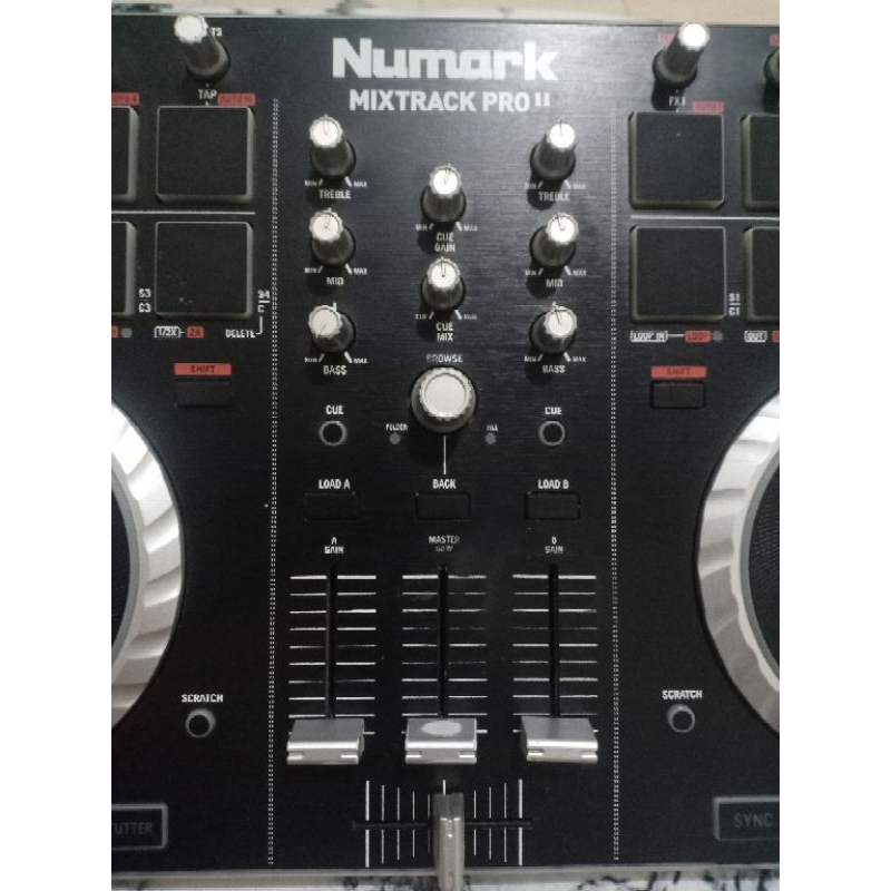 Jual numark mixtrack pro II | Shopee Indonesia