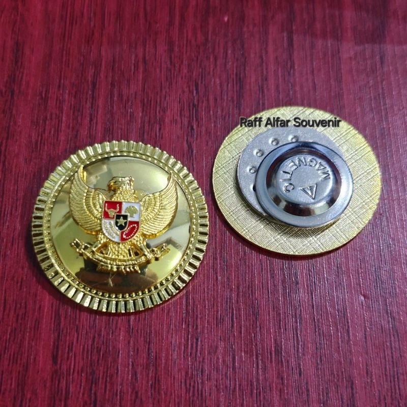 Jual PIN GARUDA PANCASILA - LENCANA GARUDA MODEL PREMIUM - JENGKOL ...