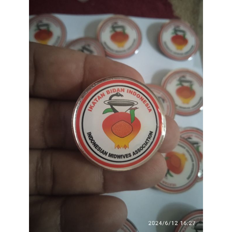 Jual pin ibi logo baru | Shopee Indonesia
