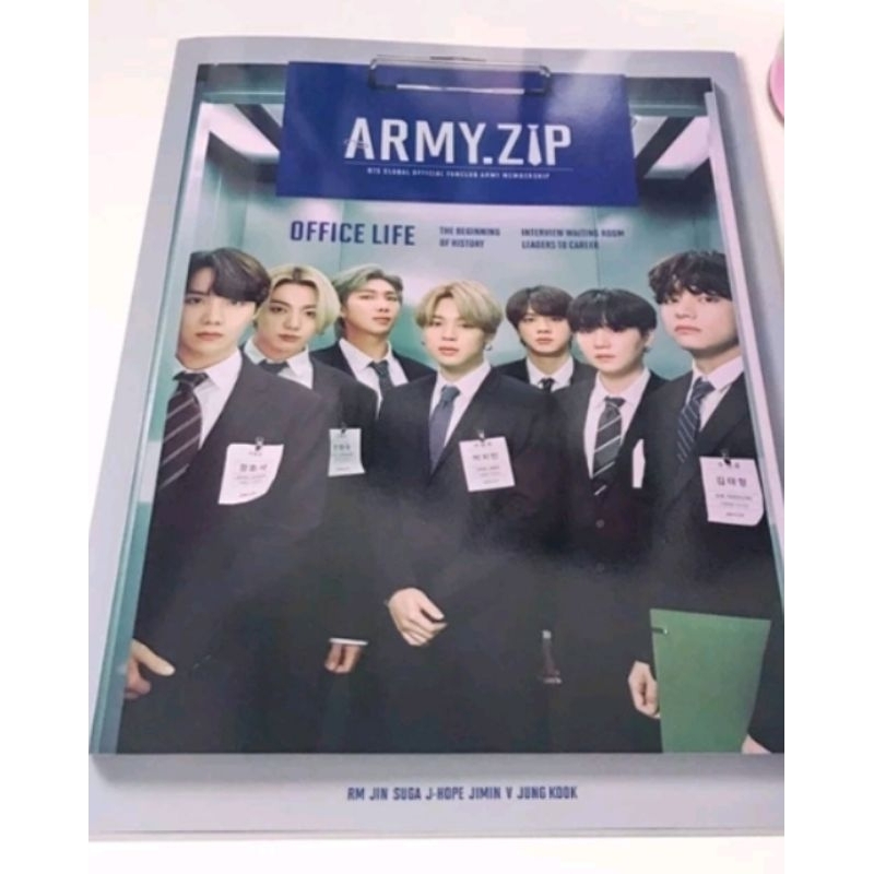 Jual BTS Official Merchandise Photobook Army Zip Membership Kit 8th | Shopee Indonesia