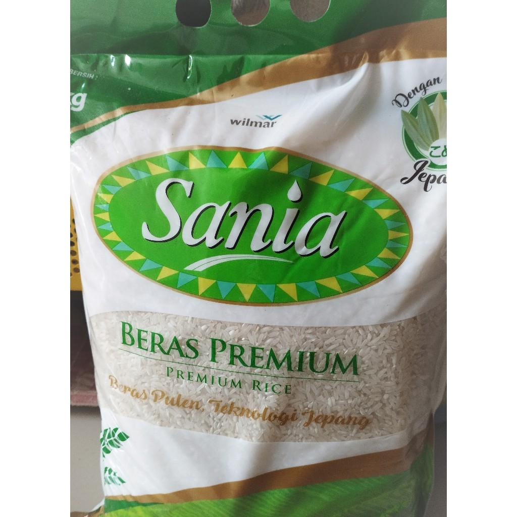 Jual beras premium kemasan 5 kg | Shopee Indonesia