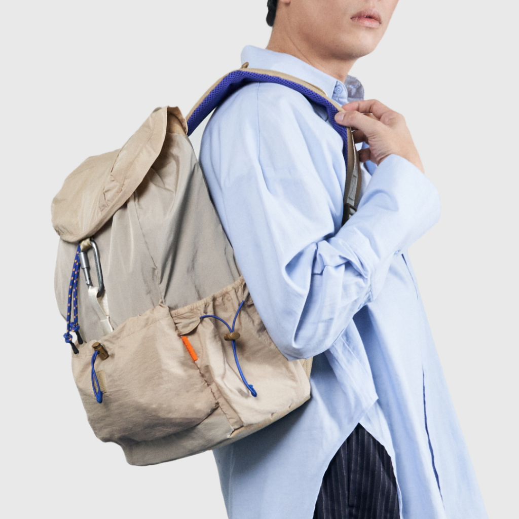 Jual SYMA. Outrun Backpack Beige | Shopee Indonesia