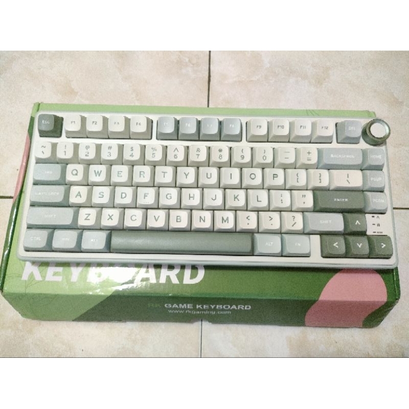 Jual Royal Kludge RK R75, K Silver Pro Switch | Shopee Indonesia