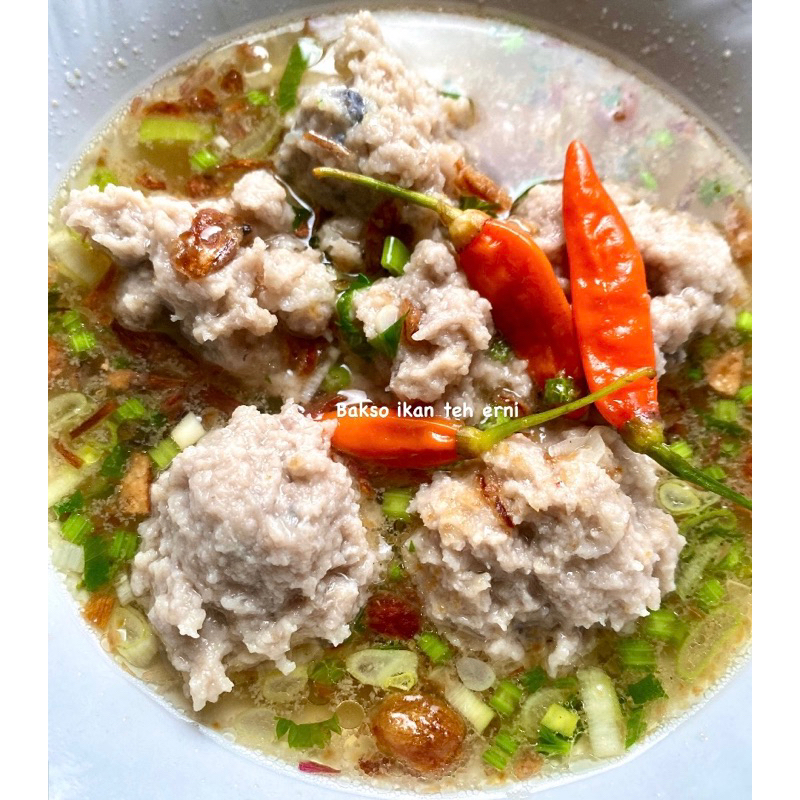 Jual Bakso Ikan Isi 6 Uk sedang/Bakso ikan malingping/Baso ikan ...