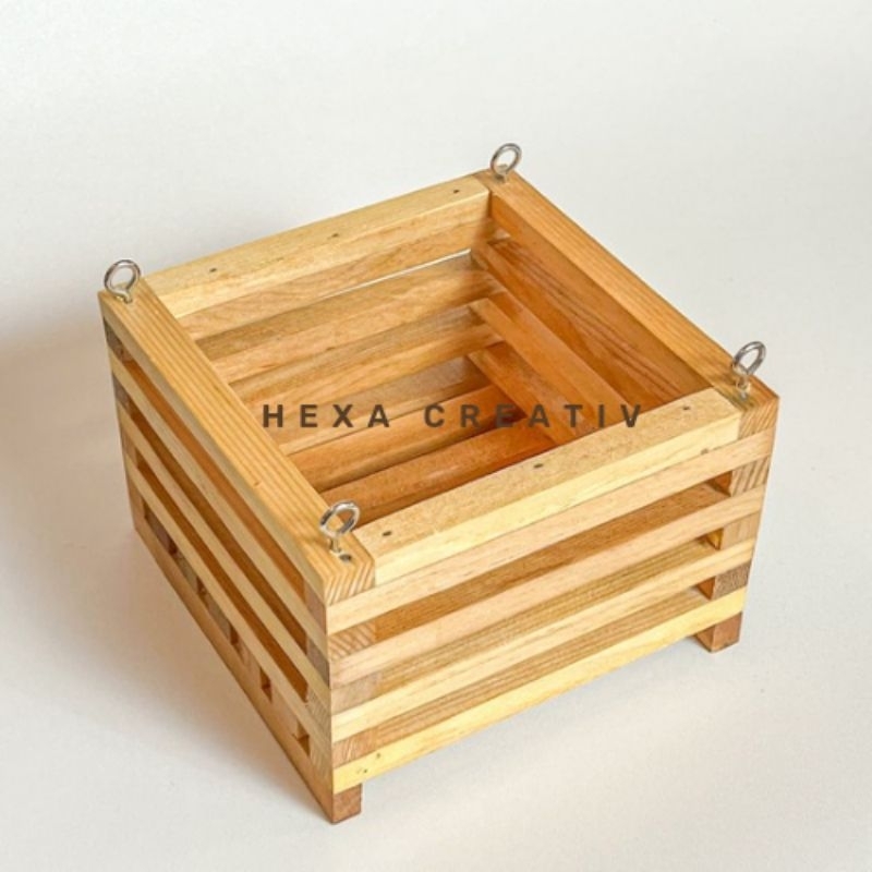 Jual POT GANTUNG TANAMAN /POT KAYU /BOX KAYU SERBAGUNA /POT TANAMAN ...