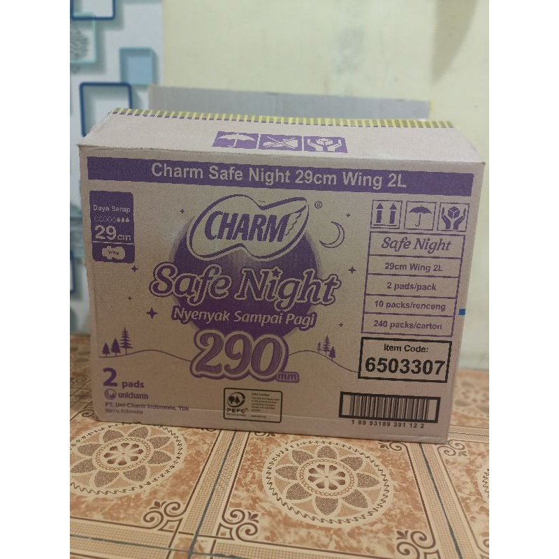 Jual CHARM SAFE NIGHT 29CM WING 2L 1 CARTON ISI 240 PACK (24 RENCENG ...