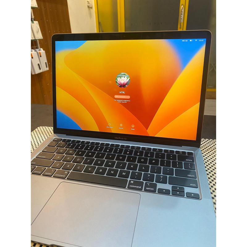 Jual Second Macbook Air 8/256GB M1 2020 Space Grey Fullset Original | Shopee Indonesia
