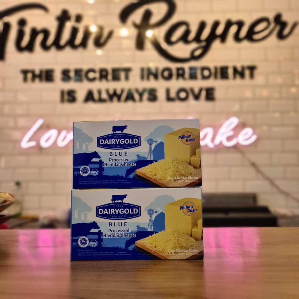 Jual DAIRYGOLD BLUE CHEDDAR CHEESE 160G | Shopee Indonesia