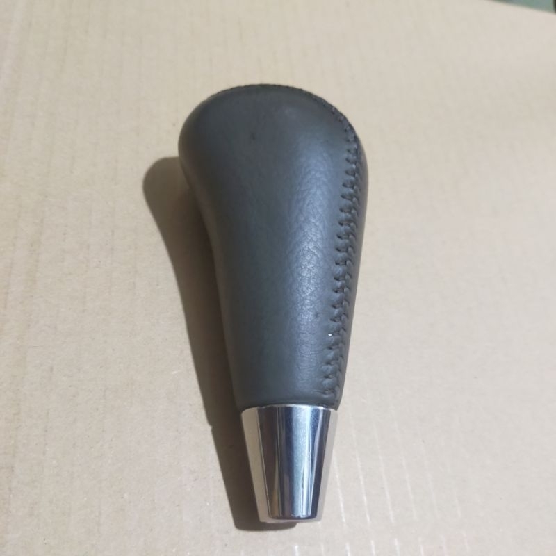 Jual Shift Knob Matic Kulit Toyota Innova Reborn Fortuner Vrz Hilux ...