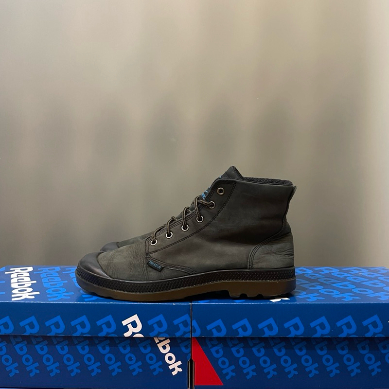 Jual 42 - Sepatu Palladium Bekas Second Palladium Pampa Leather Gusset ...