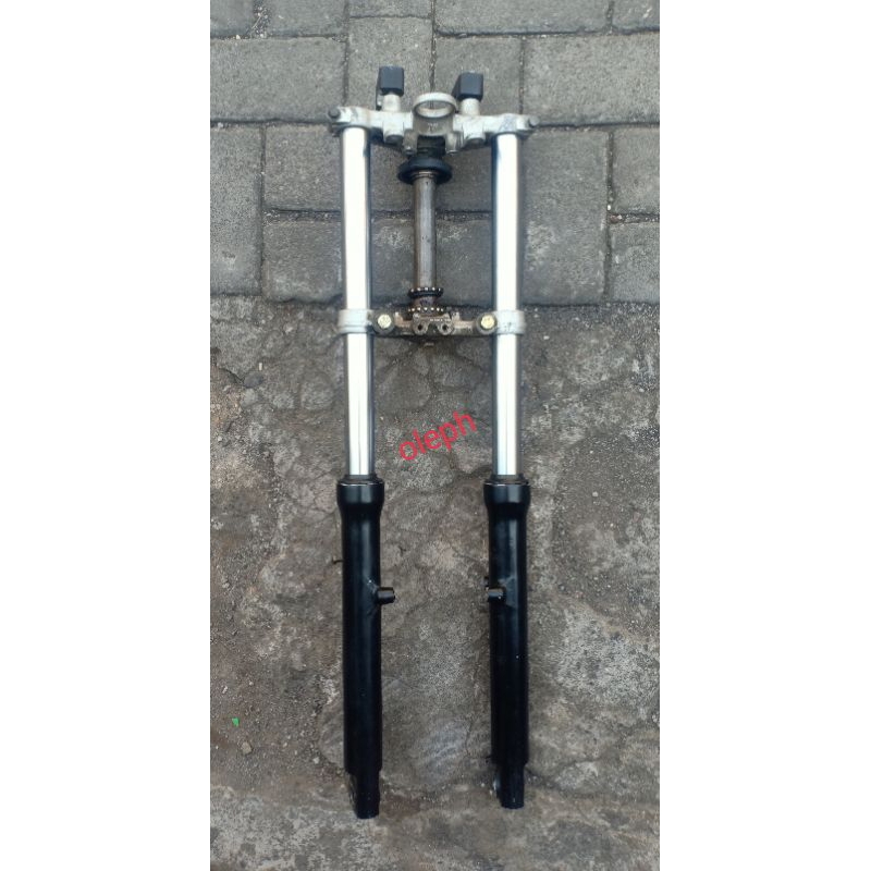 Jual shock depan Scorpio z komplit | Shopee Indonesia