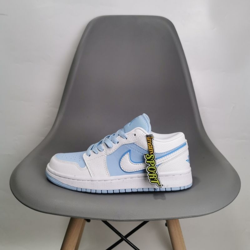 Jual NIKE AIR JORDAN 1 LOW REVERSE ICE BLUE | Shopee Indonesia