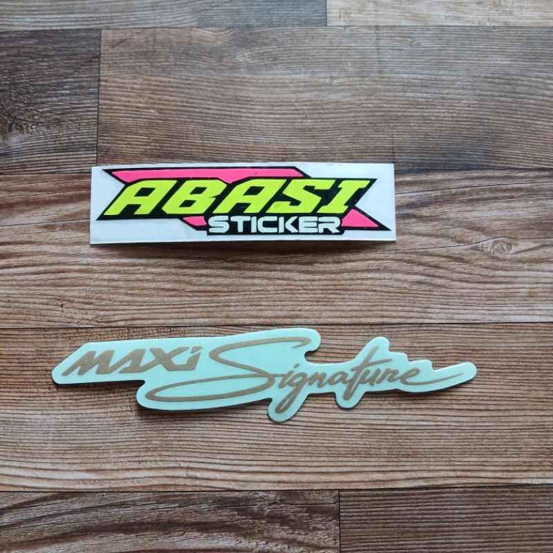 Jual stiker sticker MAXI signature NMAX, XMAX, LEXI | Shopee Indonesia