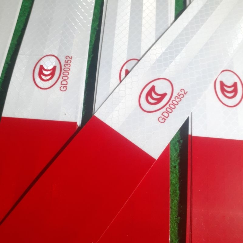 Jual Stiker Reflektor Pemantul Cahaya Sticker Reflective Warning Sign ...
