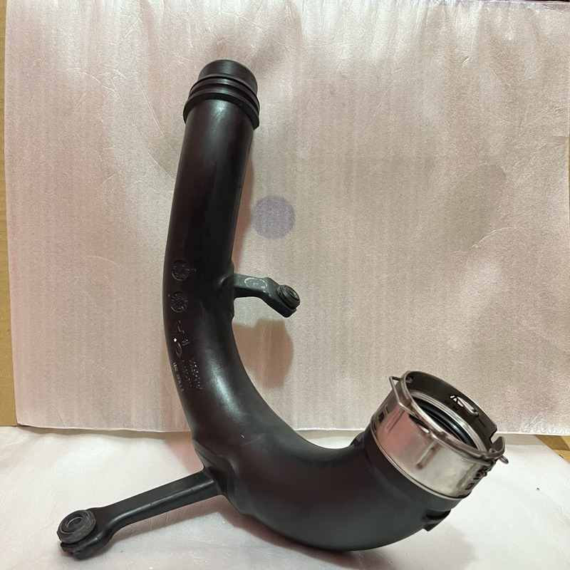 Jual Selang Turbo Pipa Hose Tube Air No.2 Intercooler Innova Reborn ...