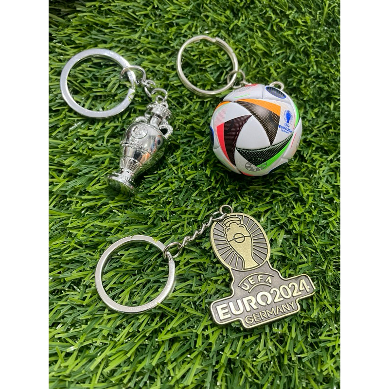 Jual Gantungan Kunci EURO Trofi 2024 Bola l Soccer Ball Keychain ...