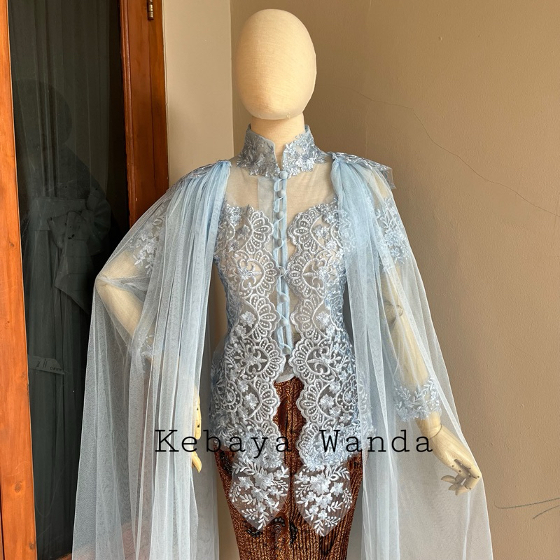 Jual Kebaya Wanita / Kebaya Modern / Kebaya Kekinian / Kebaya Sayap ...
