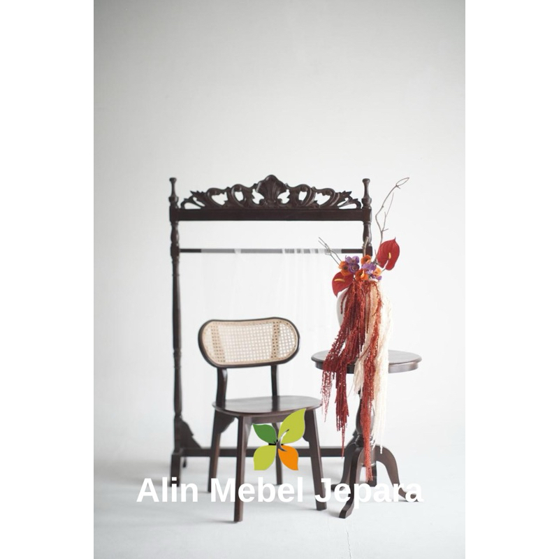Jual Kursi Studio , Meja Studio , Properti Studio 1set | Shopee Indonesia
