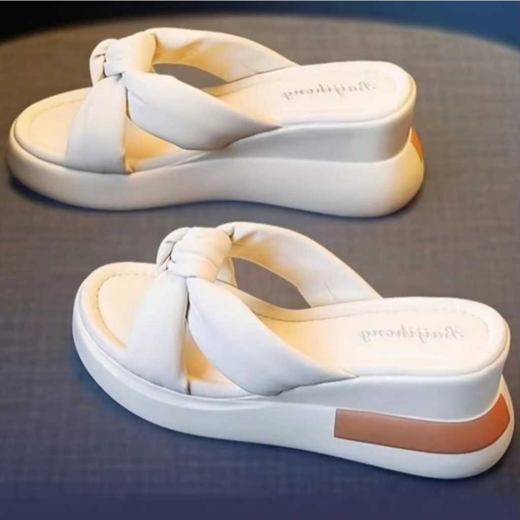 Jual Sandal Wedges Wanita model Terbaru Sendal slop Wedges kekinian ...