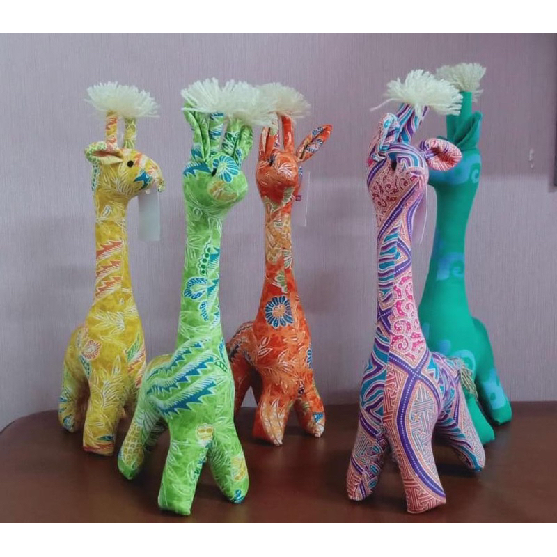 Jual BONEKA BATIK JERAPAH-MAINAN ANAK-BABY GIFT-SOUVENIR BATIK | Shopee ...