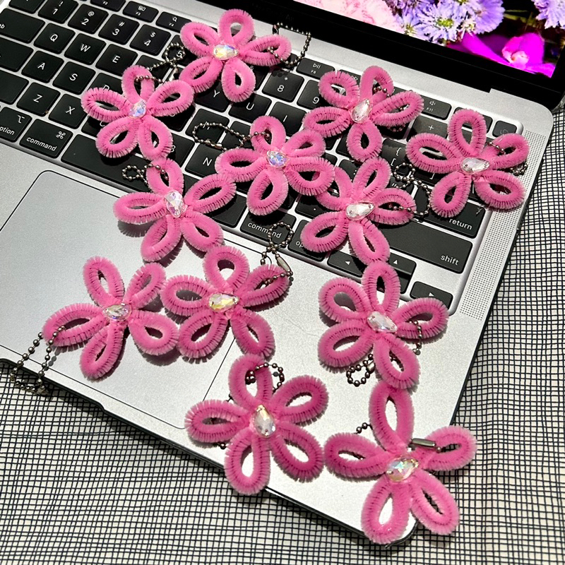 Jual pink diamond keychain pipe cleaner | ganci mini kawat bulu 5 cm ...