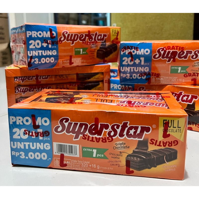 Jual SUPER STAR WAFER COKLAT TRIPLE CHOCOLATE 1 BOX 20 PCS | Shopee ...