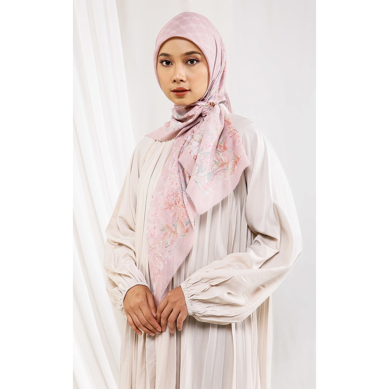 Jual HIJUP SCARF - Hijup Cattleya Scarf Soft Pink / Hijab Segi Empat ...
