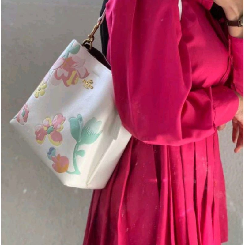 Jual COC flower Bucket bag/CH Small town/COC WILLOW/CH SMALL TOWN ...