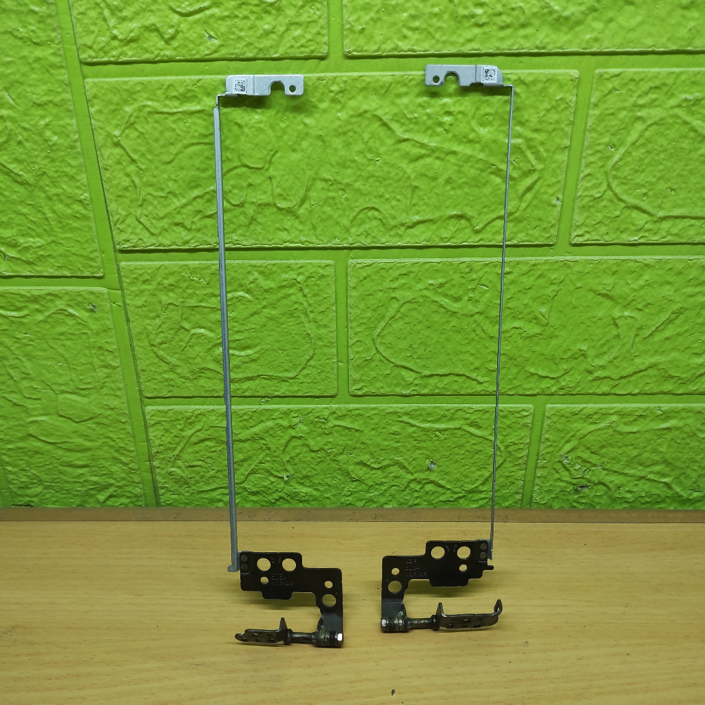 Jual Engsel Hinge Laptop Lenovo Ideapad 130-14IKB | Shopee Indonesia