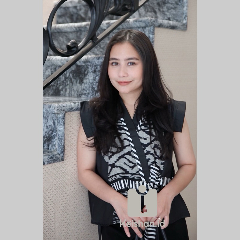 Jual KEISHAN.ID - MAUDI Vest outer Tenun ikat songket || blouse outer ...