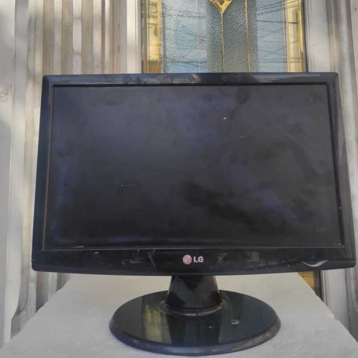 Jual Monitor LG 19Inch//Monitor Layar Mati//Monitor Berkualitas dan ...
