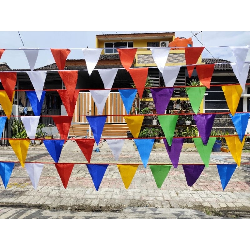 Jual 200 Bendera 50 Meter Bendera Hias Segitiga Warna Warni Bahan Kain Veles Bendera Umbul Umbul ...